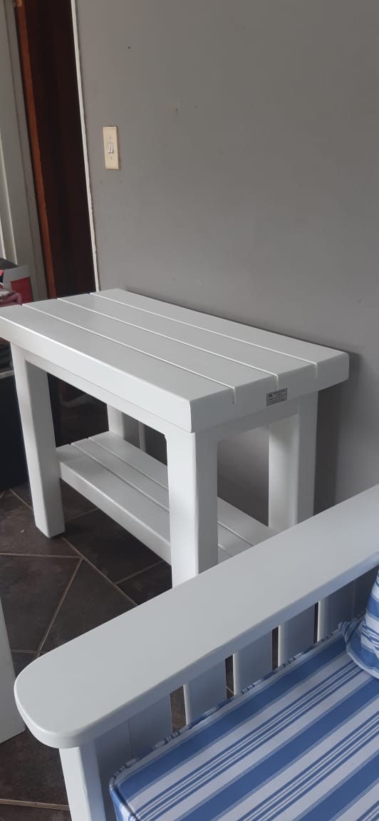 THE "MORRIS" SIDE SERVER – BENCH AND PATIO AFRICA (PTY) LTD